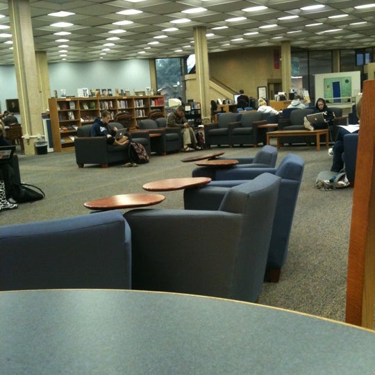 Photos at UTC Lupton Library - College Library in Chattanooga