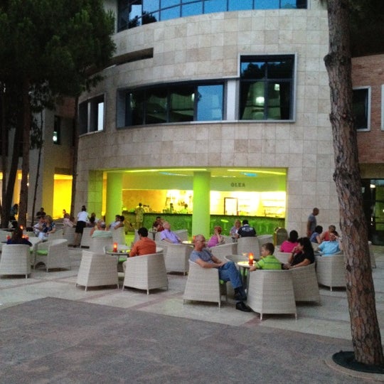 Cornelia Deluxe Olea Bar