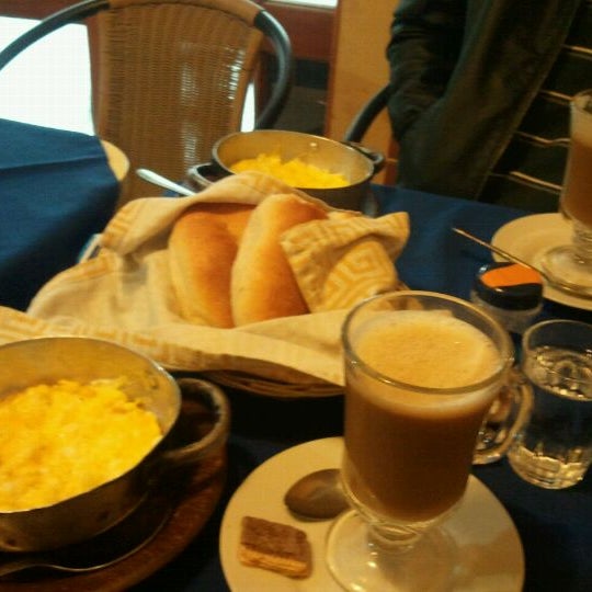 Photos at Café Marisol - Food in Providencia