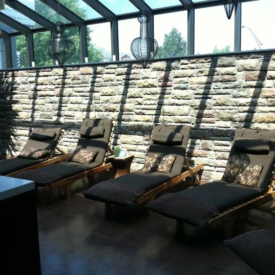 Complexions Spa for Beauty & Wellness - Spa