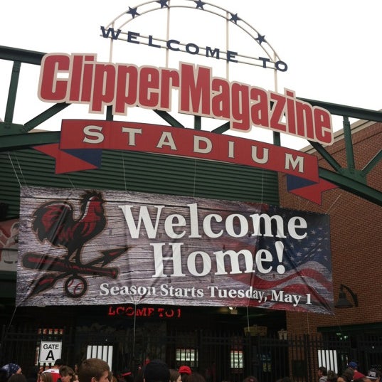 Clipper Magazine Stadium - Baseball Stadium in Stadium District