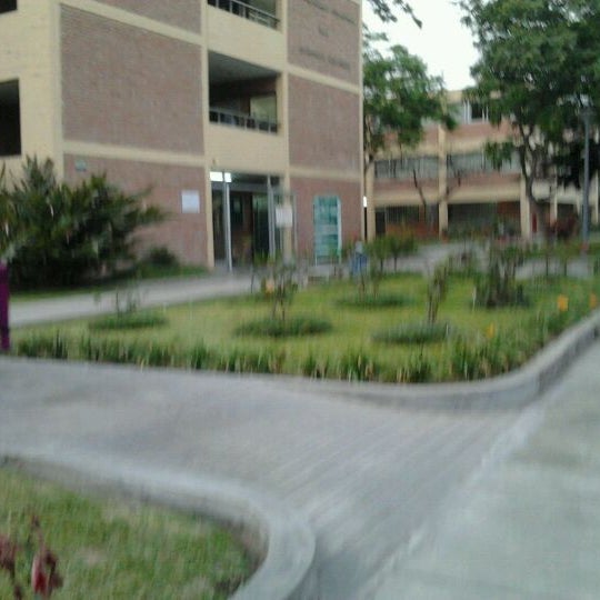 Universidad Femenina del Sagrado Corazón - UNIFE - University in La Molina