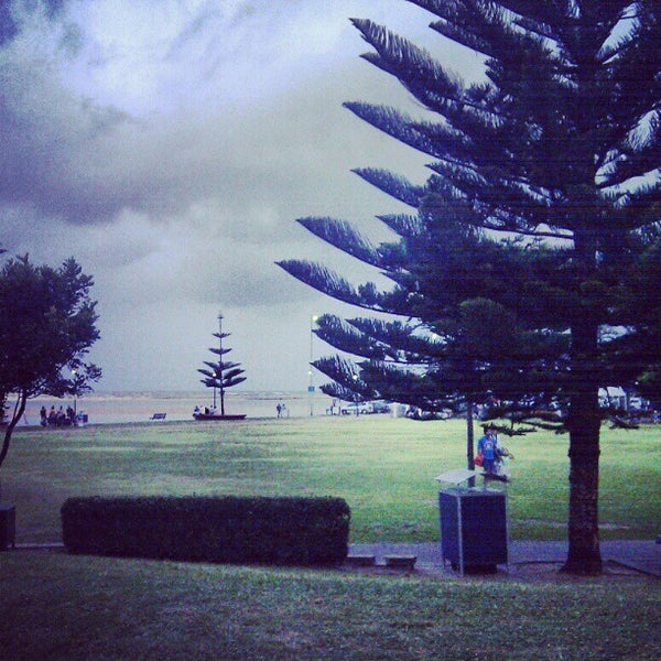 Memorial Park - Park in The Entrance