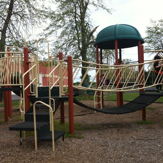 Crowshaw Park & Playground - Wrightstown, NJ