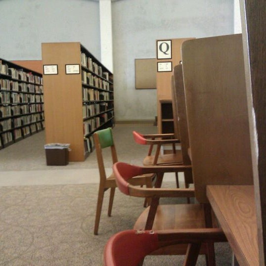 Chabot College Library - College Library in Mt. Eden