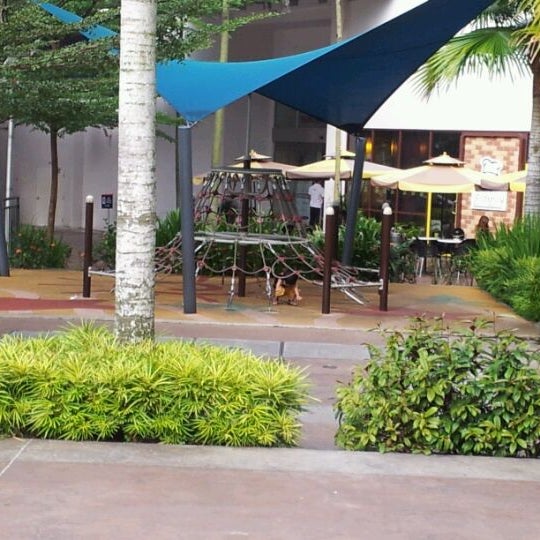 Playground Wangsa Walk - 112 visitors