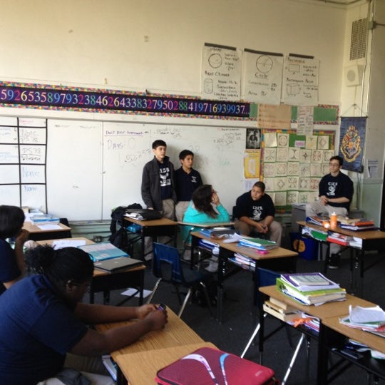 CICS Bucktown - Education in Bucktown