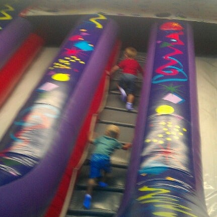 The Inflatable Fun Factory - Structure