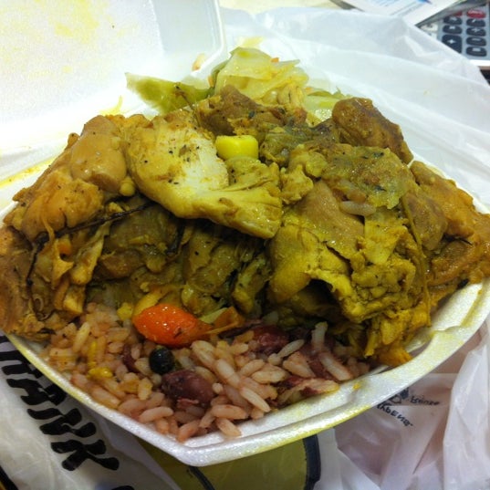 Jamaican Dutchy Food Cart - Midtown East - 4 tips from 152 visitors