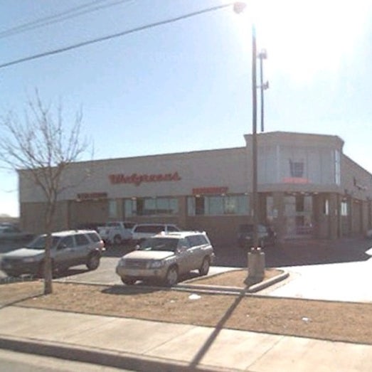 Walgreens - 2417 82nd St