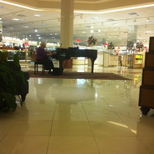 Photos at Von Maur - Department Store in Louisville