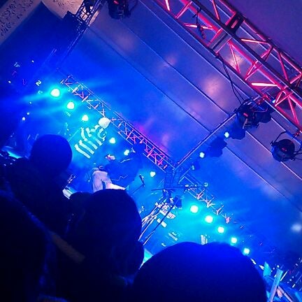 金桥国际商业广场 | Life Hub - Shopping Mall in Pudong