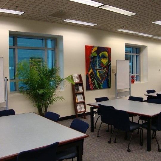 FIU Medical Library - College Library