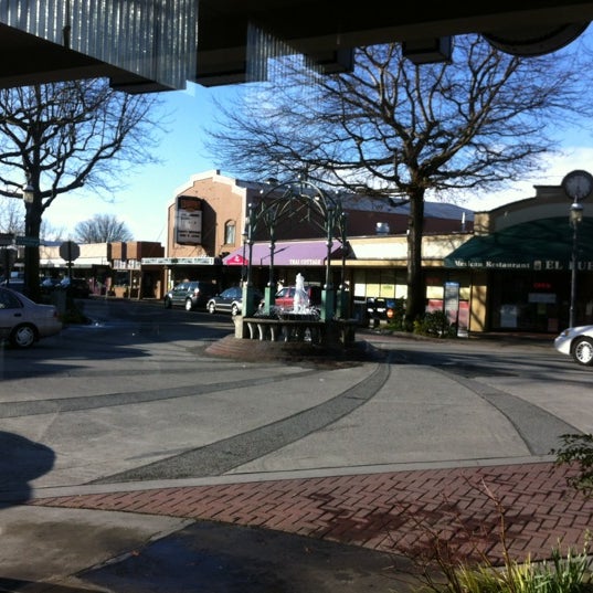 Photos at Edmonds Fountain - Downtown Edmonds - Edmonds, WA