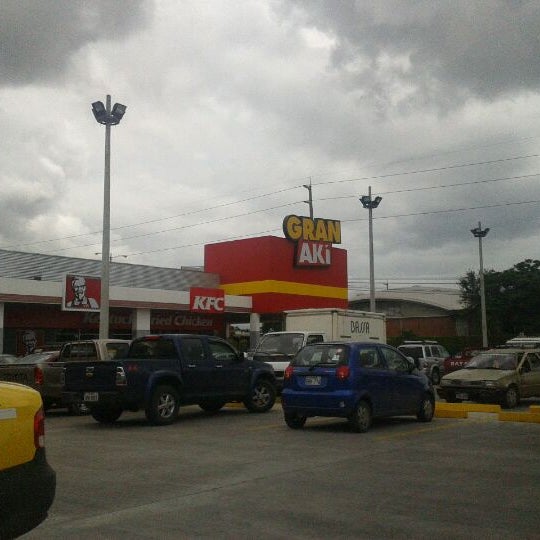 Gran Aki - La Pradera - Guayaquil, Guayas