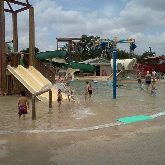 Flying L Resort Waterpark - Hotel Pool