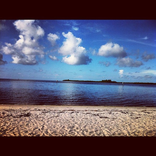 Port Charlotte Beach Park - 6 tips