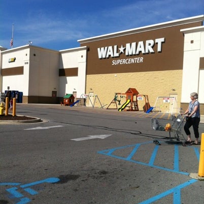 Walmart Supercenter - 7 tips from 1303 visitors