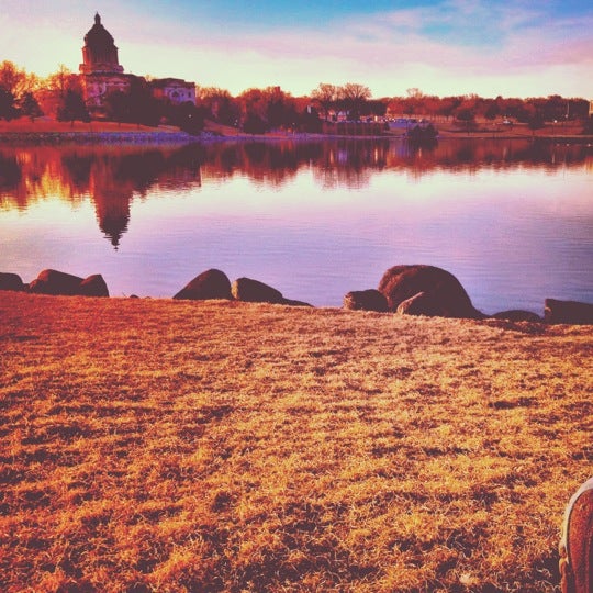 Capitol Lake Visitor Center - Lake in Pierre