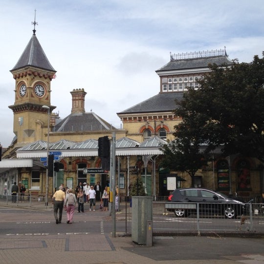 Eastbourne Railway Station (EBN) - Train Station
