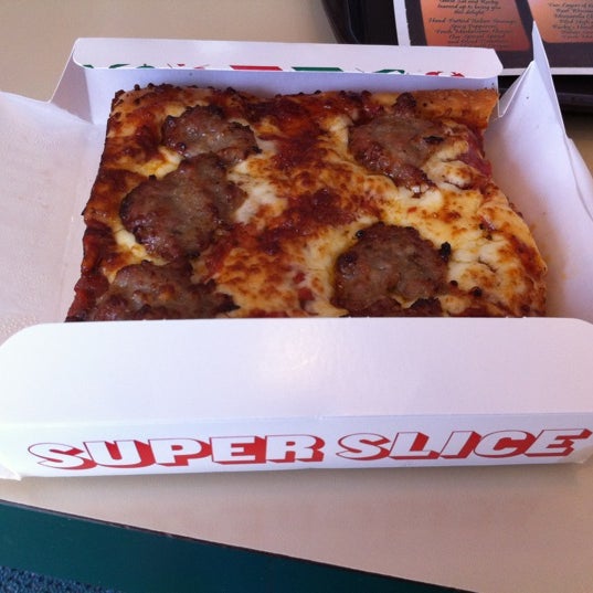 Rocky Rococo Pizza & Pasta - Pizzeria in Pewaukee