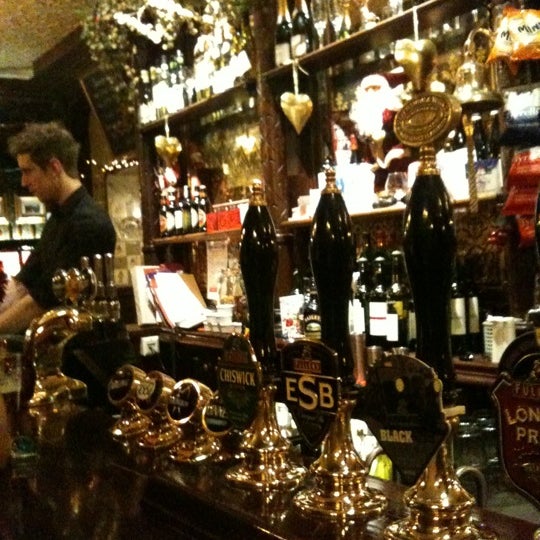 The Victoria - Pub in Paddington