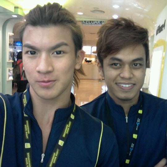 DiGi Center - Mobile Phone Store in Kuala Lumpur City Center