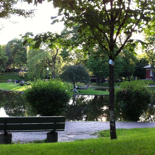 Photos at Parc Westmount Park - Parc Westmount
