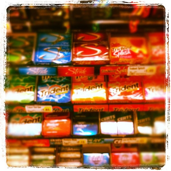 Wellburn's Market - 1058 Pandora Ave.