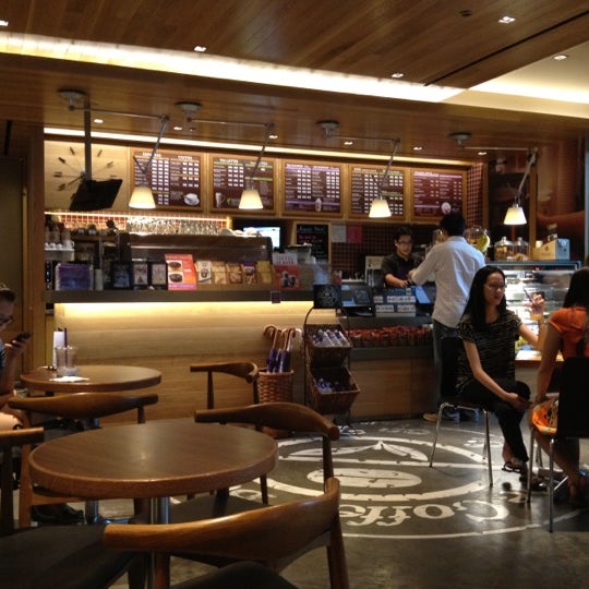 The Coffee Bean & Tea Leaf - Café in Orchard Road