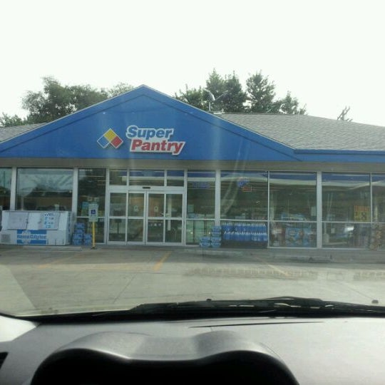 Super Pantry - Convenience Store in Springfield