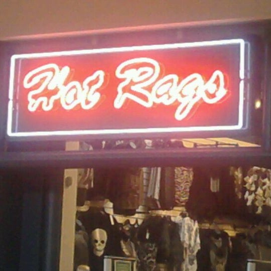 Hot Rags Orland - Clothing Store