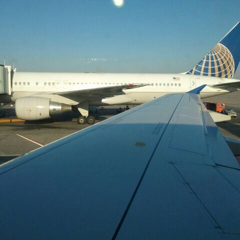 Gate B29 - Denver International Airport - 3 tips