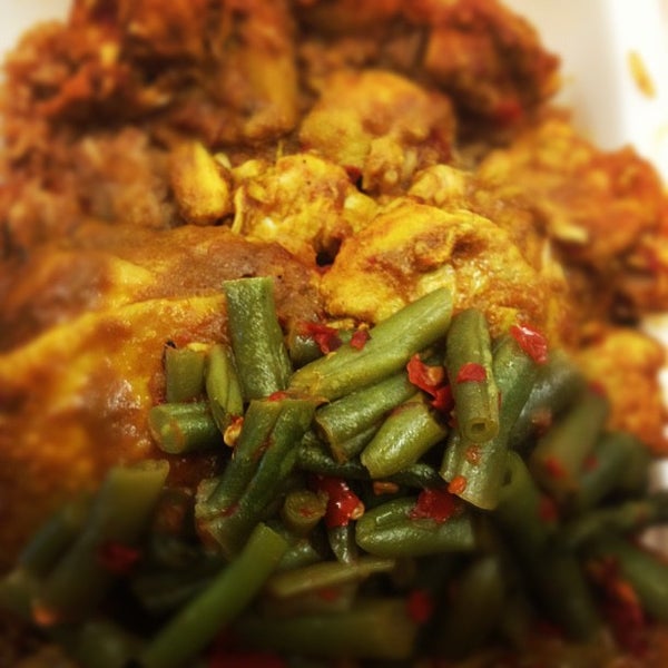 Photos at Toko de Poort - Bijlmer-Centrum - 13 tips