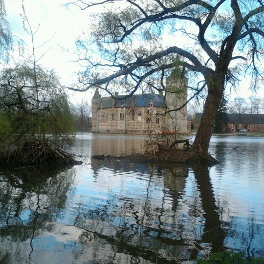 Kasteel van Horst - Castle in Sint-Pieters-Rode