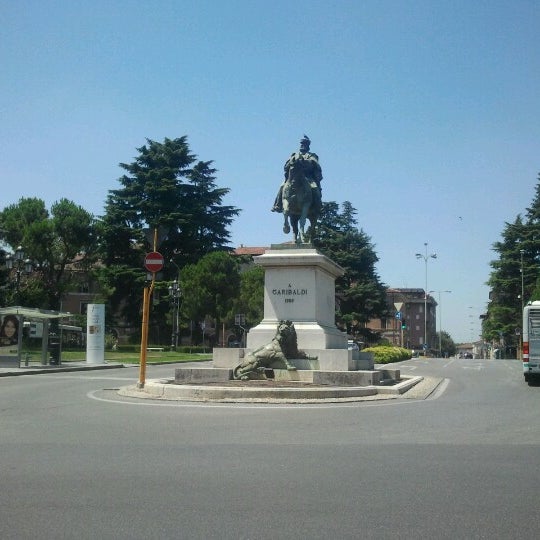 Piazzale Giuseppe Garibaldi - Porta Milano - 1 tip