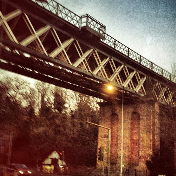 Oxted Railway Station (OXT) - Train Station in Oxted, Surrey