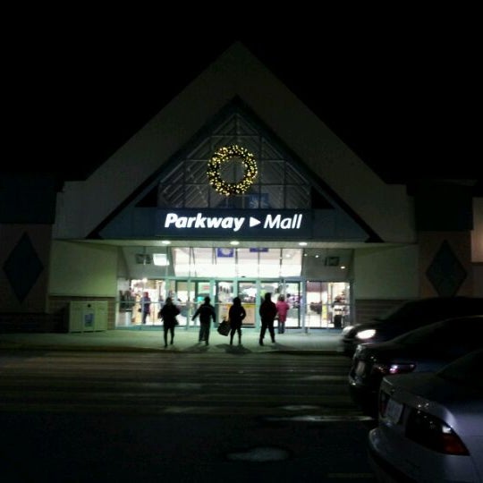 Parkway Mall - Shopping Mall in Scarborough
