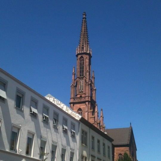 Evangelische Stadtkirche Offenburg - Church