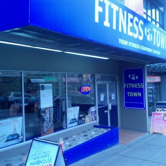 Fitness Town, Kitsilano - Kitsilano - Vancouver, BC