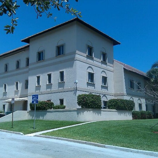 Boca Raton City Hall - Southeast Boca Raton - 6 tips