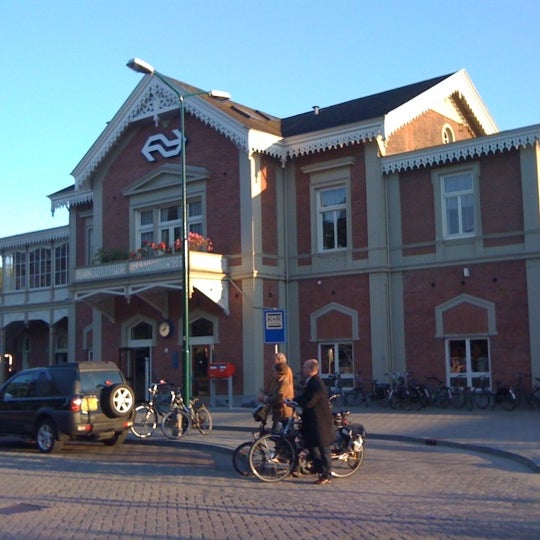Station Baarn - Train Station in Baarn
