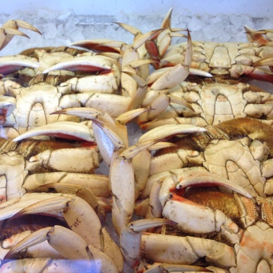 Spud Point Crab Company - Seafood Restaurant