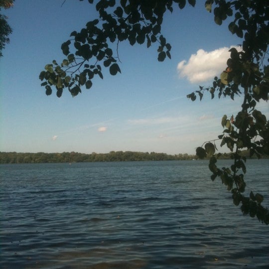 Photos at Howard M. Temin Lakeshore Path - 4 tips from 296 visitors