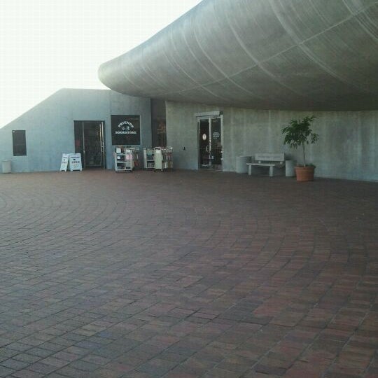 Fountain Valley Library - Library in Fountain Valley