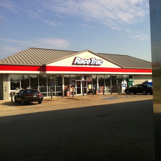 RaceTrac - Fuel Station in Englewood