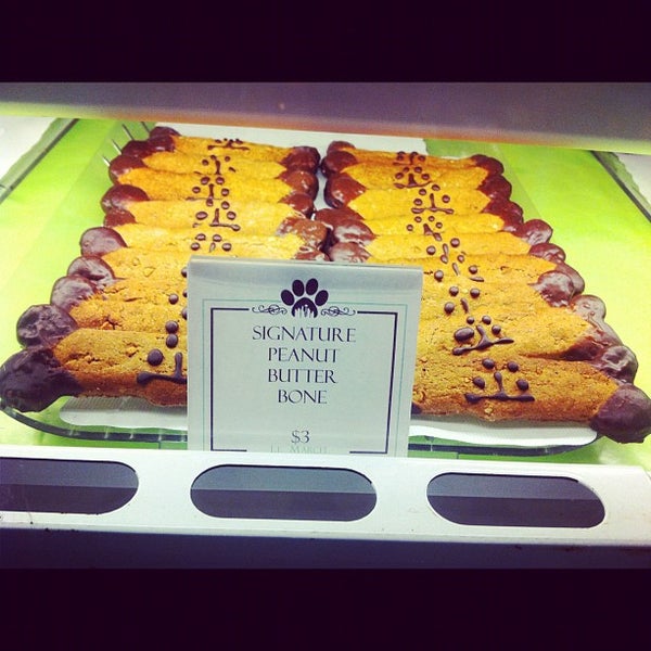 Le Marcel Dog Bakery - Union Street - San Francisco, CA