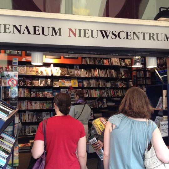 Athenaeum Boekhandel - Bookstore in Kuip