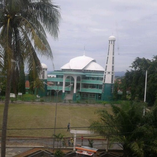 Masjid Agung Palabuhan Ratu - Palabuhan Ratu, Indonesia