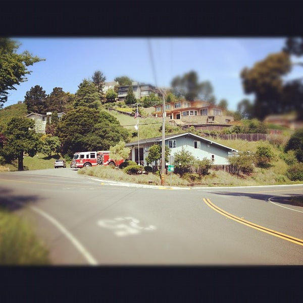 Tiburon Fire station #10 - Fire Station in Belvedere Tiburon